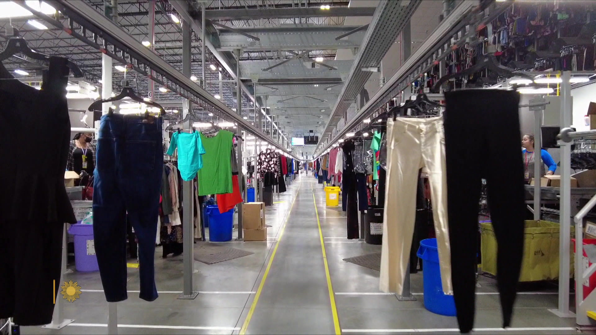 Watch Sunday Morning: Thrift shopping: Making fashion more sustainable ...