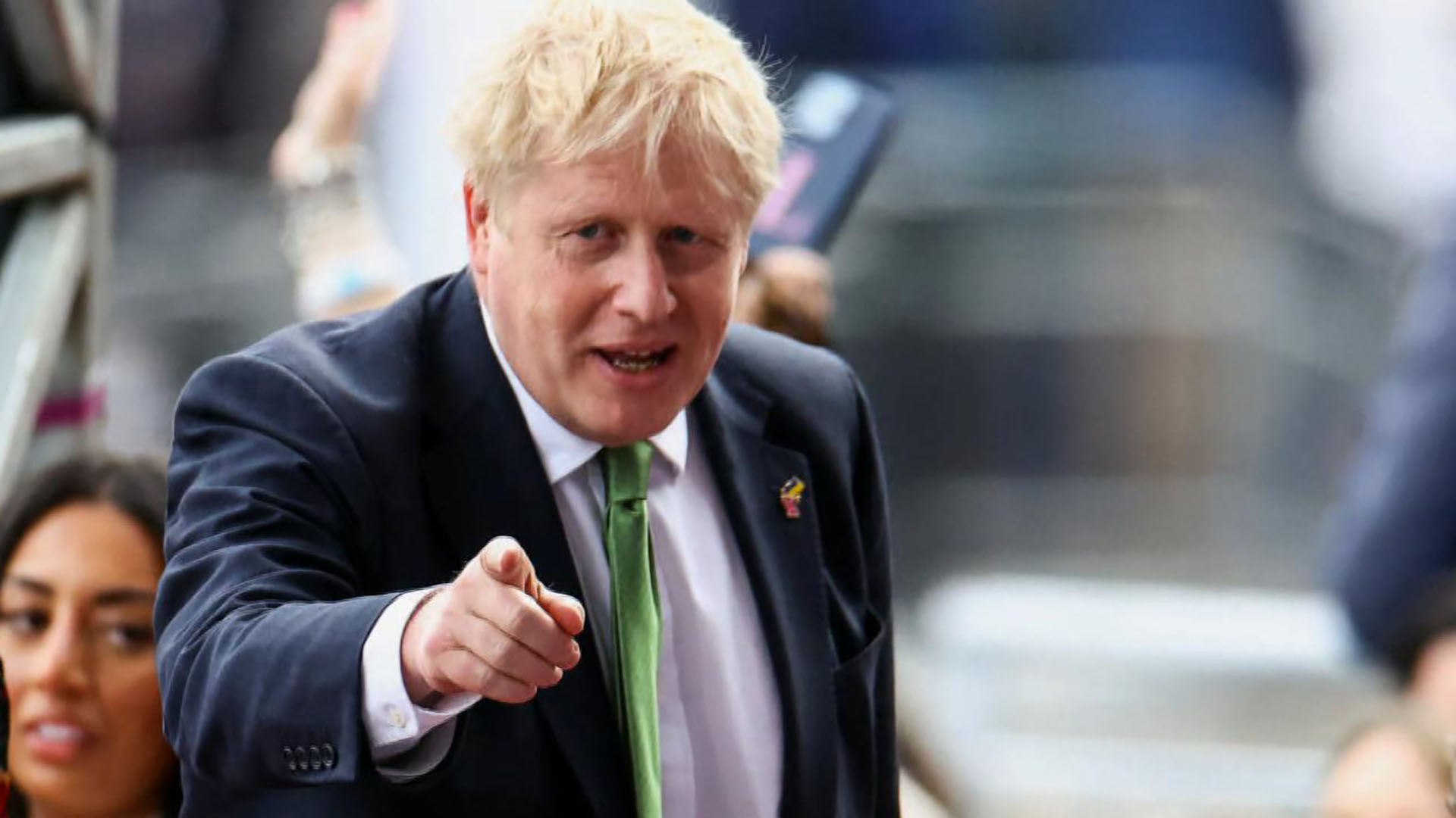 Watch CBS Mornings: Boris Johnson faces leadership challenge - Full ...
