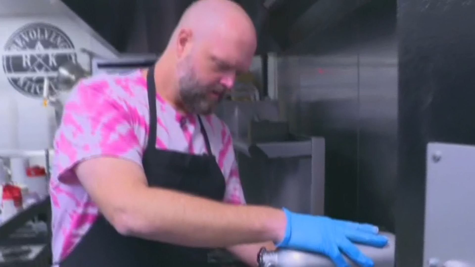 Watch CBS Evening News: Ice cream business gives man second chance at ...