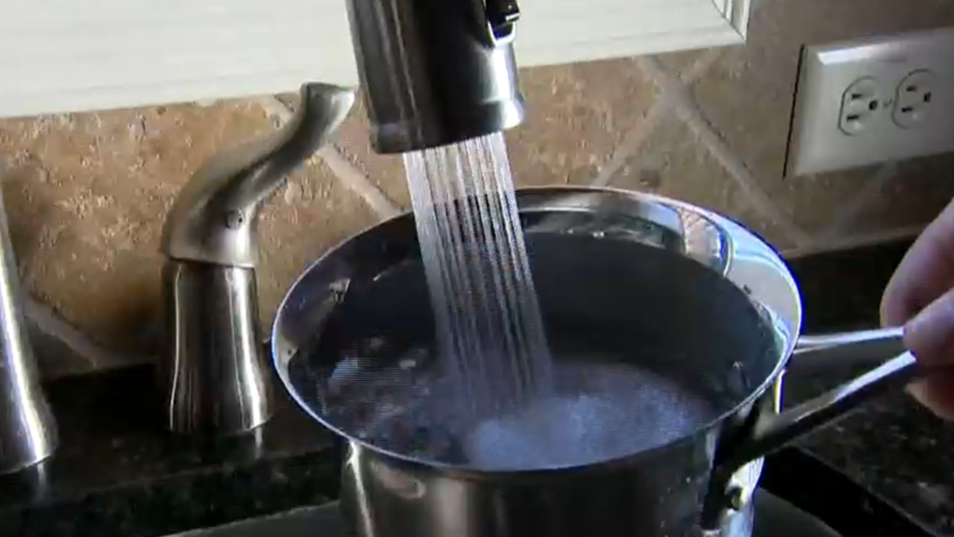 how to boil water show