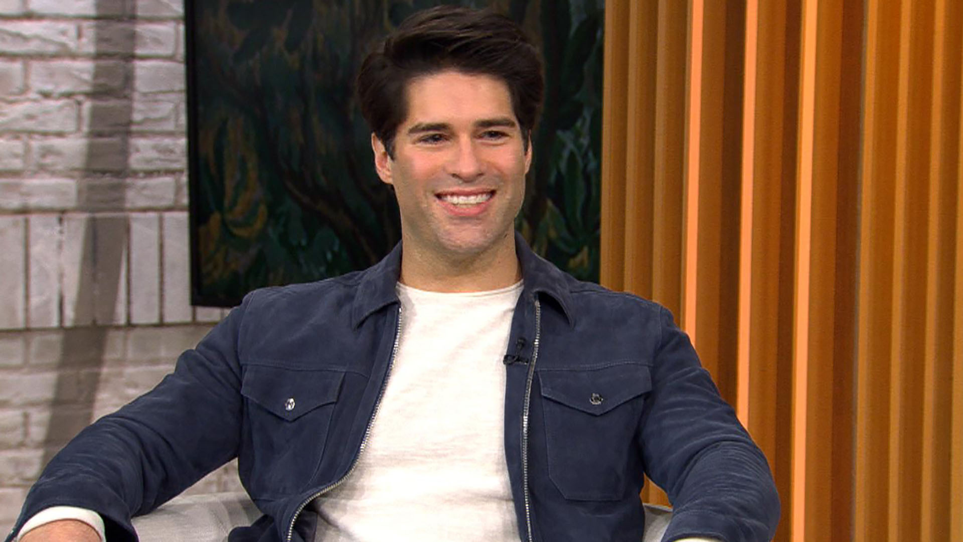 Watch CBS Mornings Season Episode : "Ghosts" actor Asher Grodman on ...