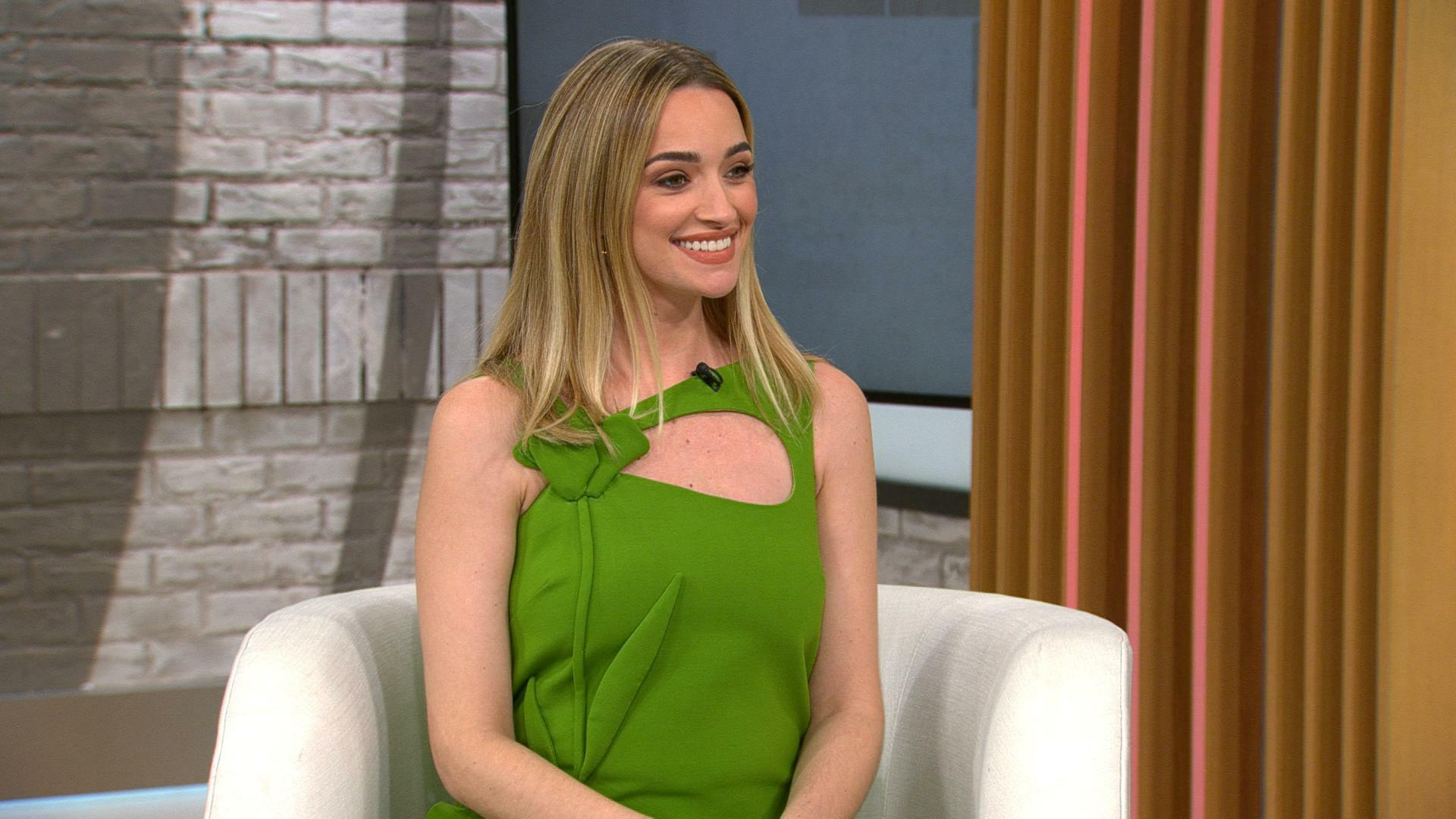 Watch CBS Mornings: Brianne Howey on Netflix's "Ginny & Georgia" - Full ...