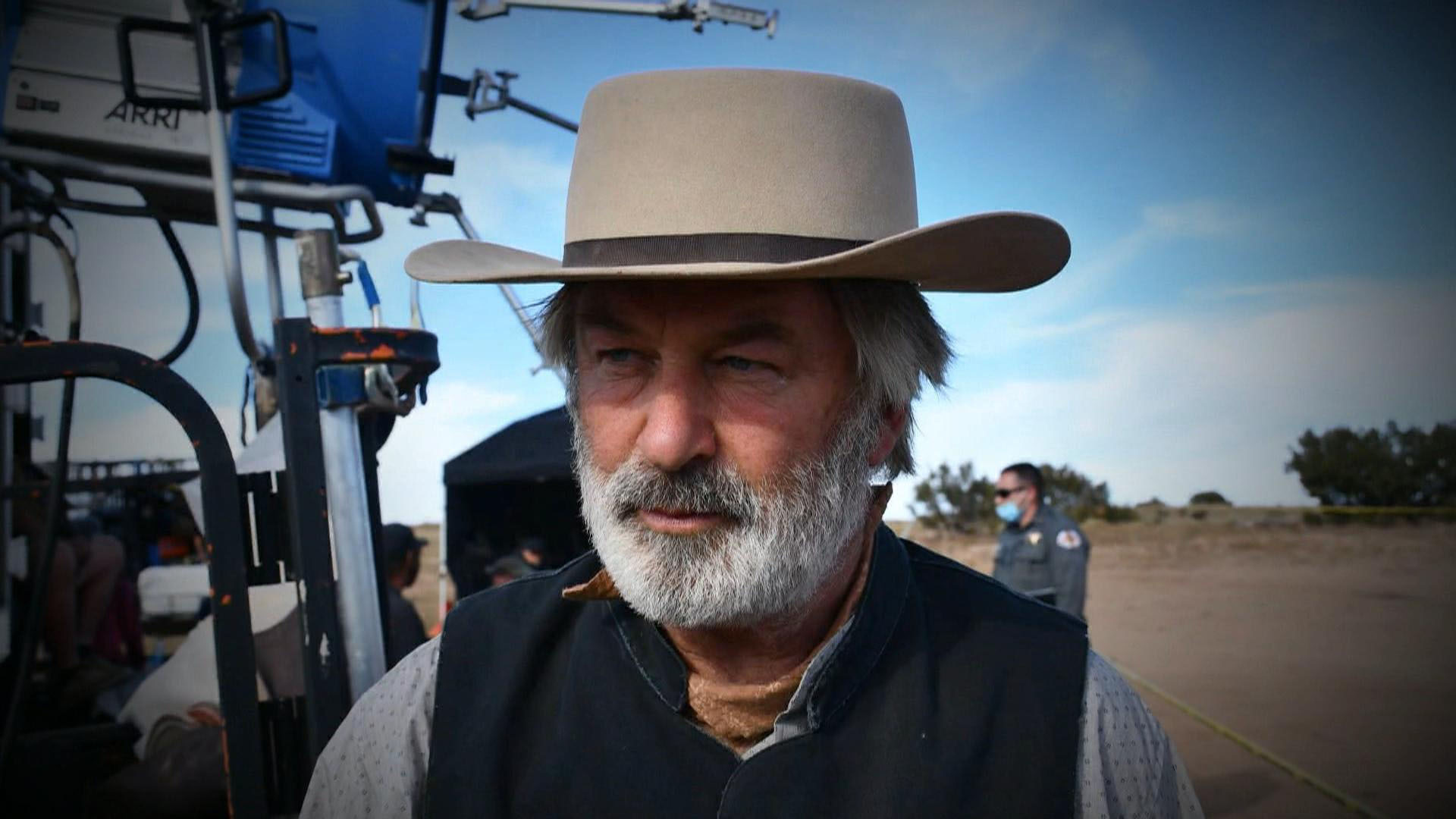 Watch CBS Mornings: Alec Baldwin charged in "Rust" fatal shooting ...