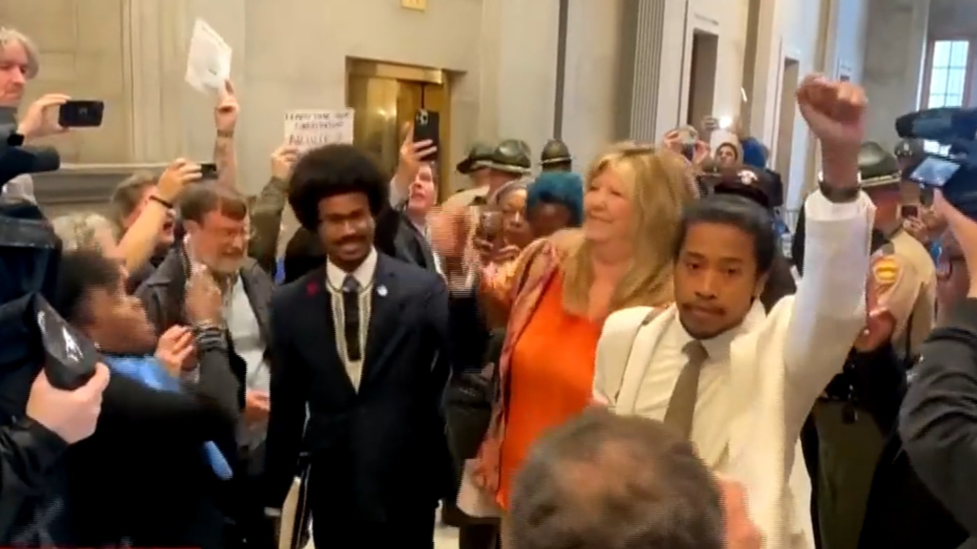 Watch CBS Evening News Season Episode : Expulsion of 2 Tennessee ...