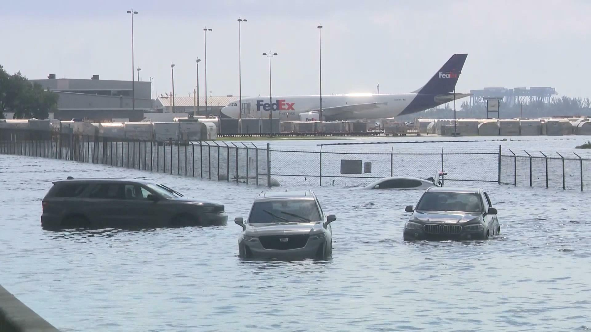 Watch CBS Mornings: Fort Lauderdale cleans up after storm - Full show ...