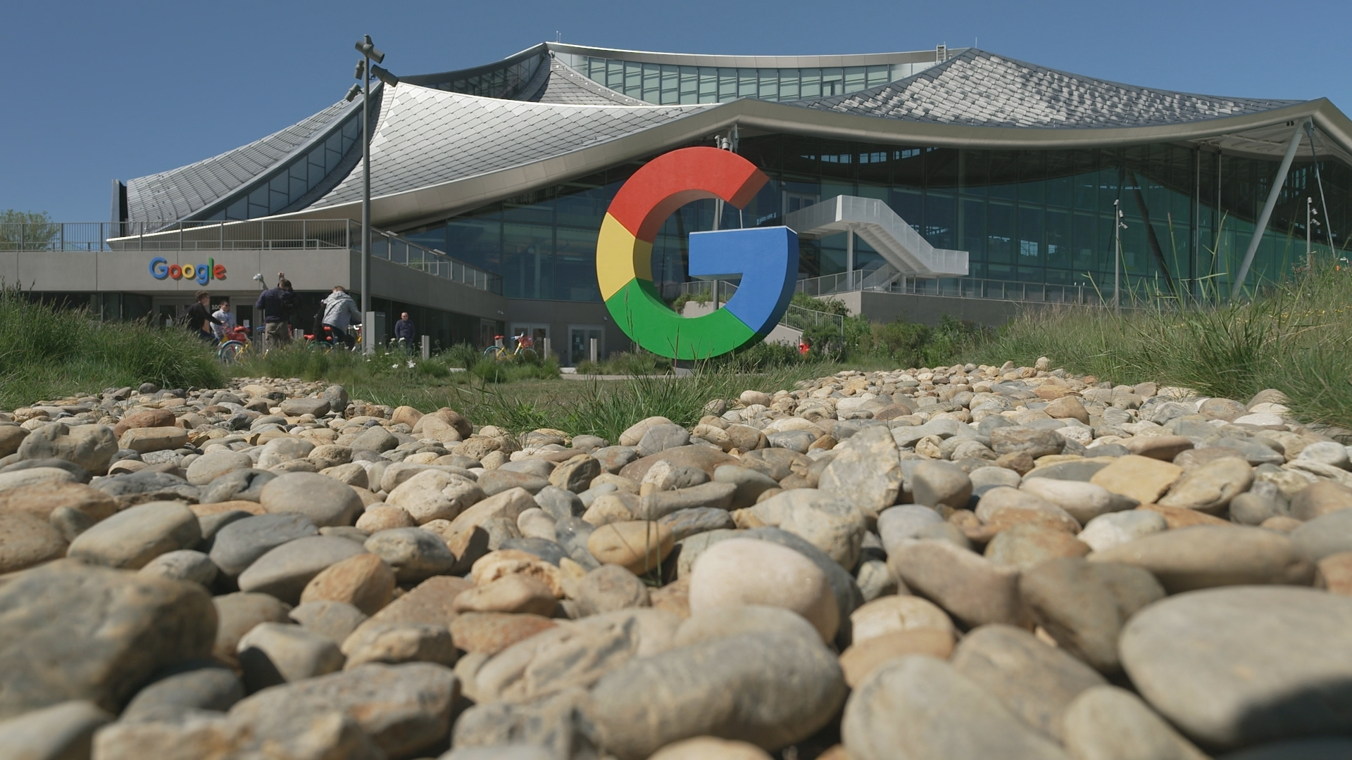 Watch 60 Minutes Overtime Revolution | Sunday on 60 Minutes - Paramount+