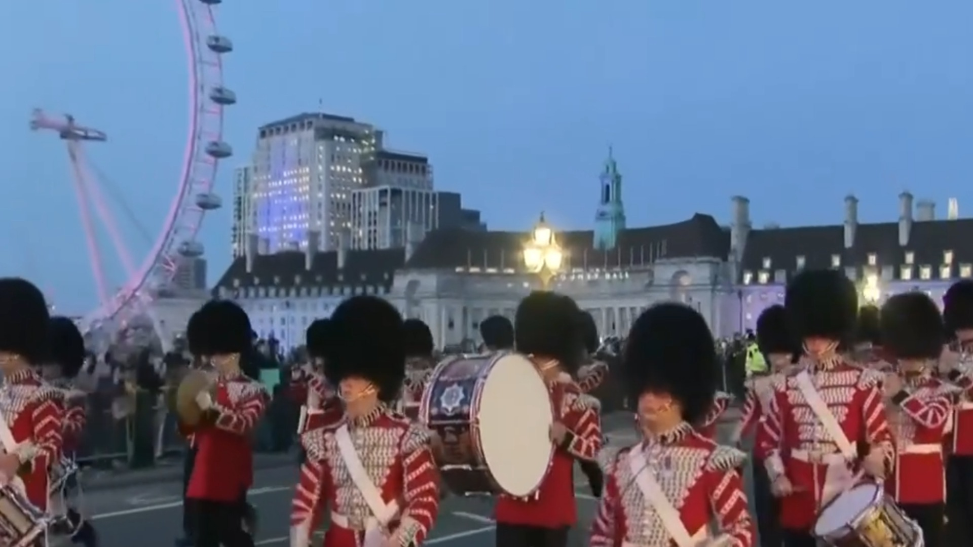 Watch CBS News: London preps for coronation - Full show on Paramount Plus