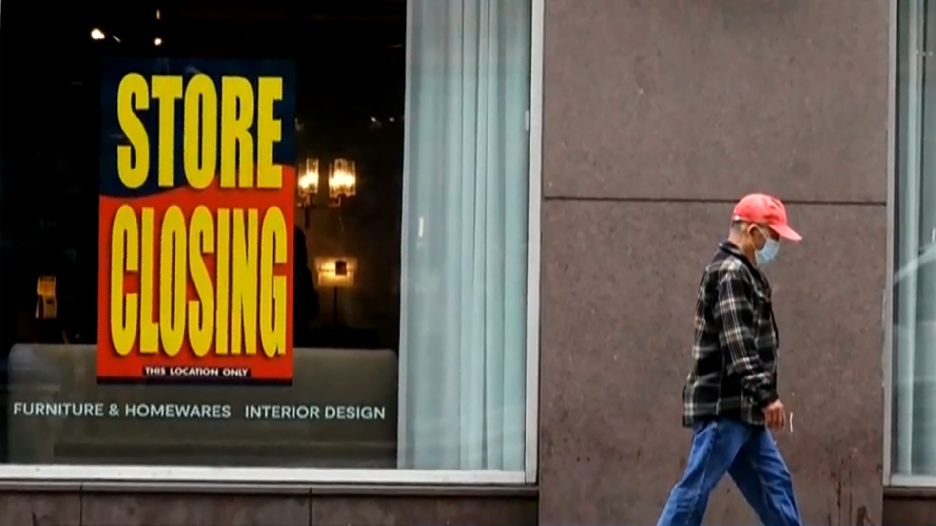 Watch CBS Evening News: Americans continue spending as inflation cools ...