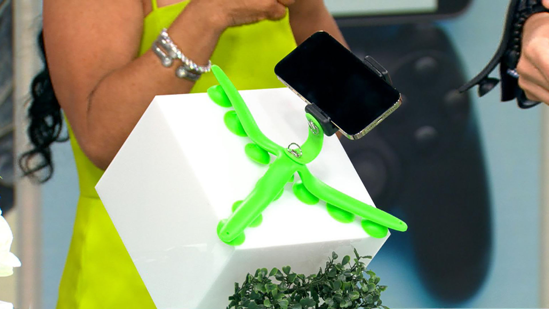 Watch CBS Mornings: Where to get the latest CBS Mornings Deals - Full ...