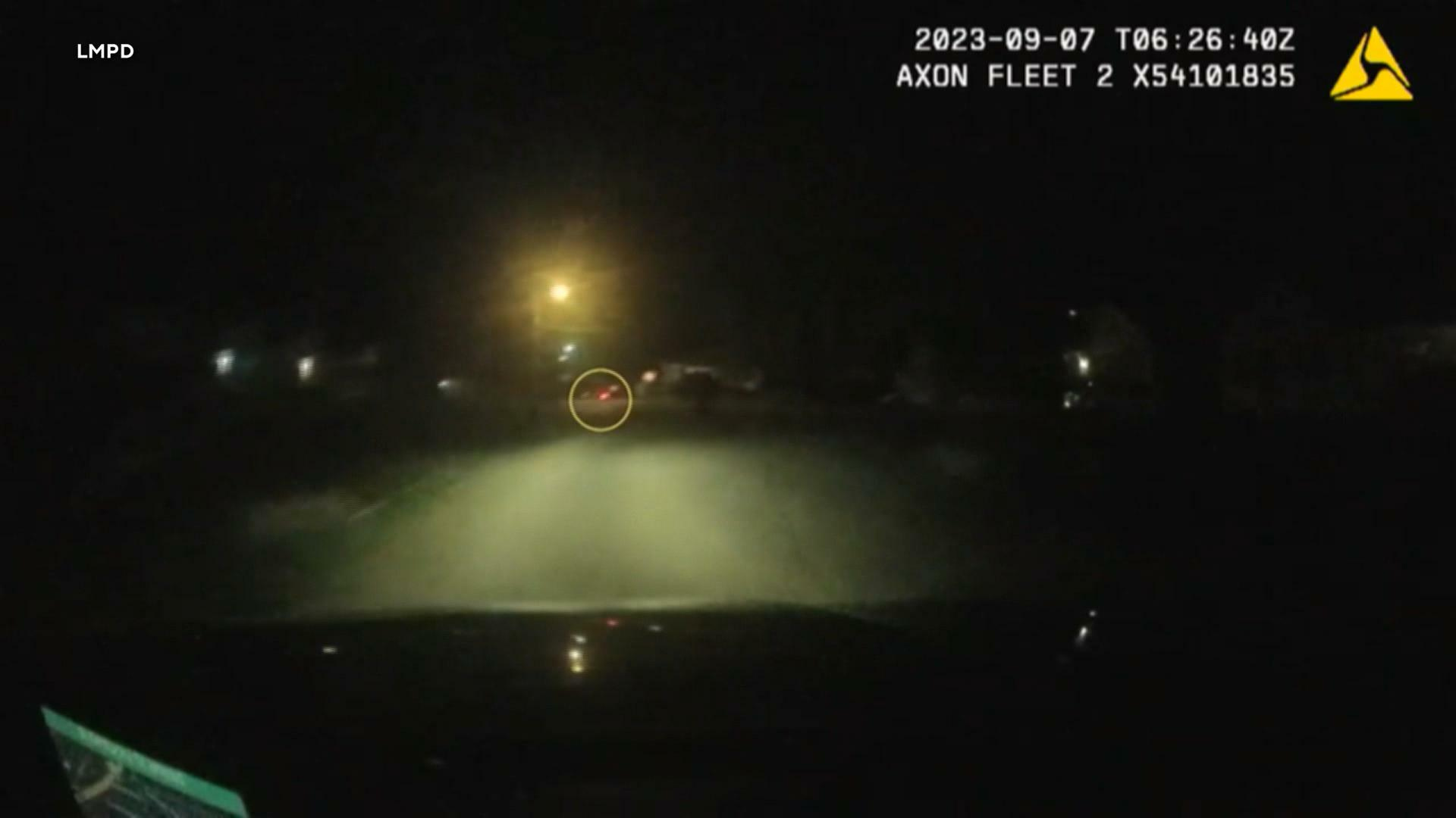 Watch CBS Mornings: Body cam video shows Louisville officer shot - Full ...