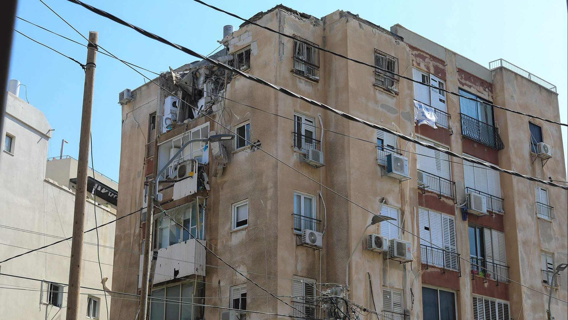 Watch CBS News: Israeli author talks Israel's next step - Full show on ...