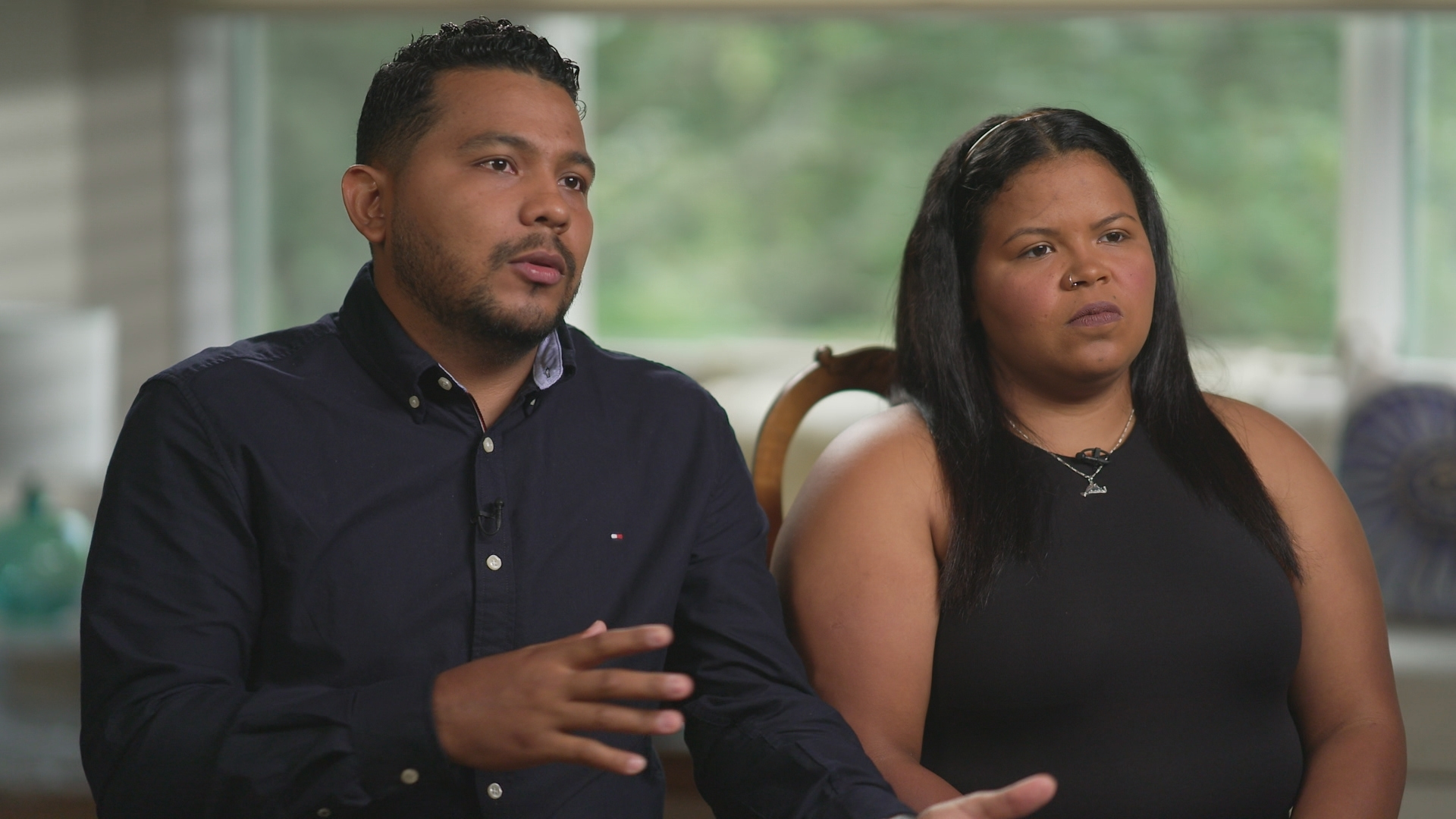 Watch 60 Minutes Probe into Martha's Vineyard migrant flights - Paramount+