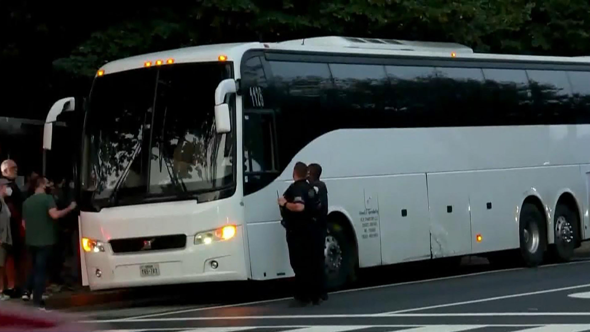 Watch CBS Mornings Inside "Operation Lone Star" - Paramount+