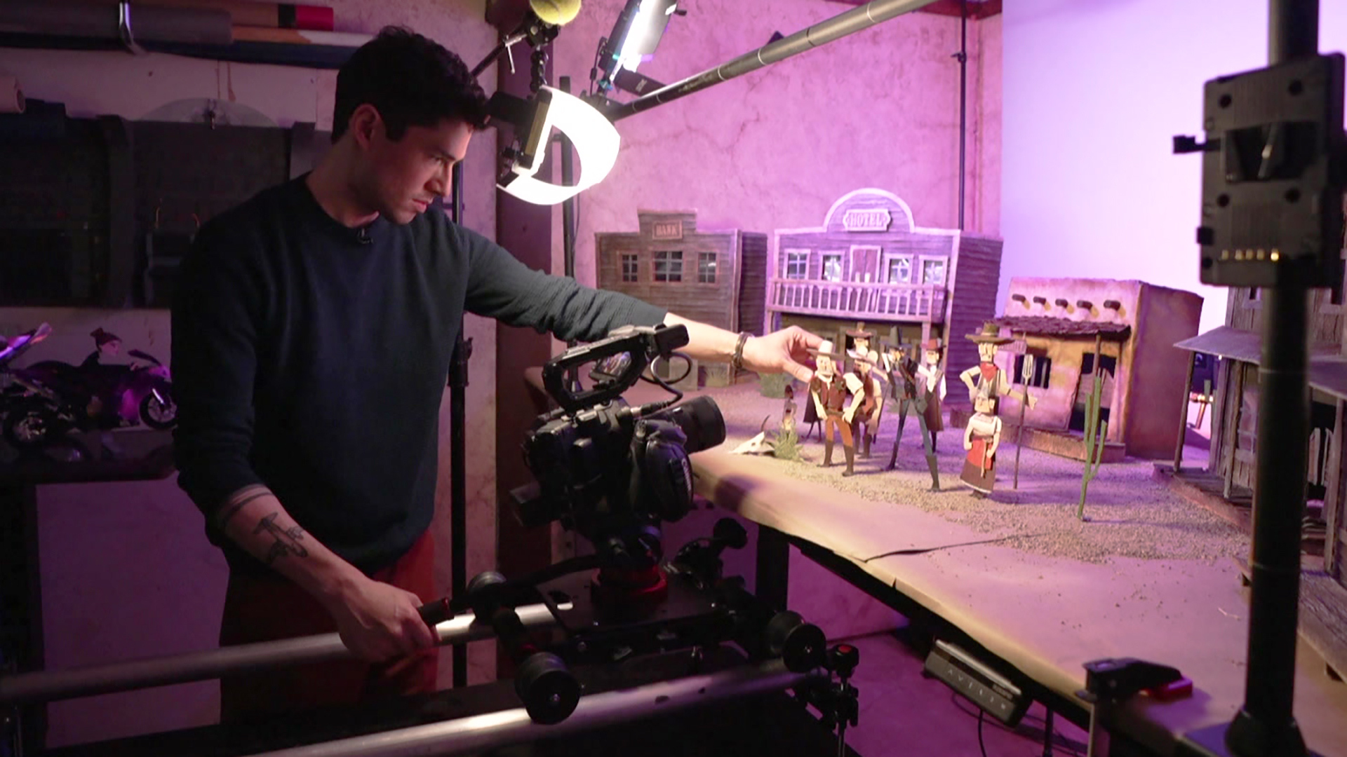 Watch Sunday Morning: The art of "Gruff," a film that's handmade - Full ...