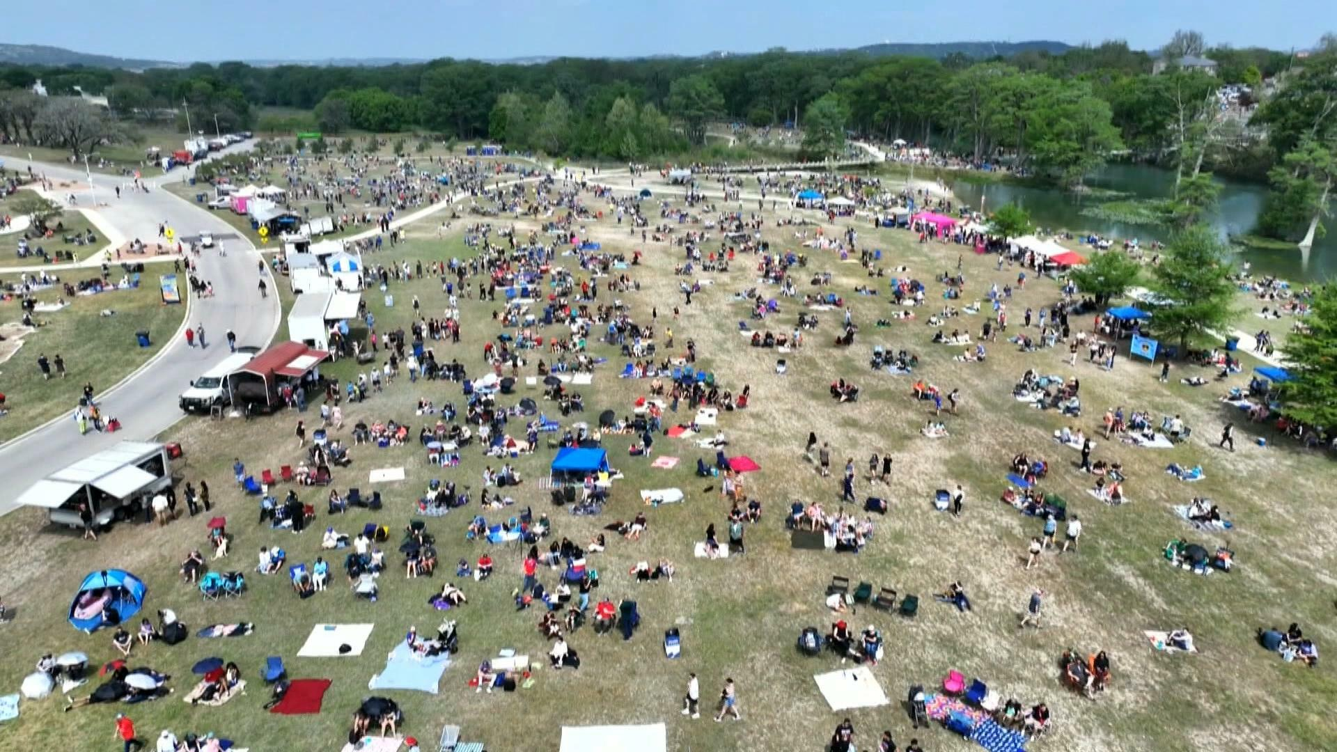 Watch CBS Mornings Season Episode : Solar eclipse brings together ...