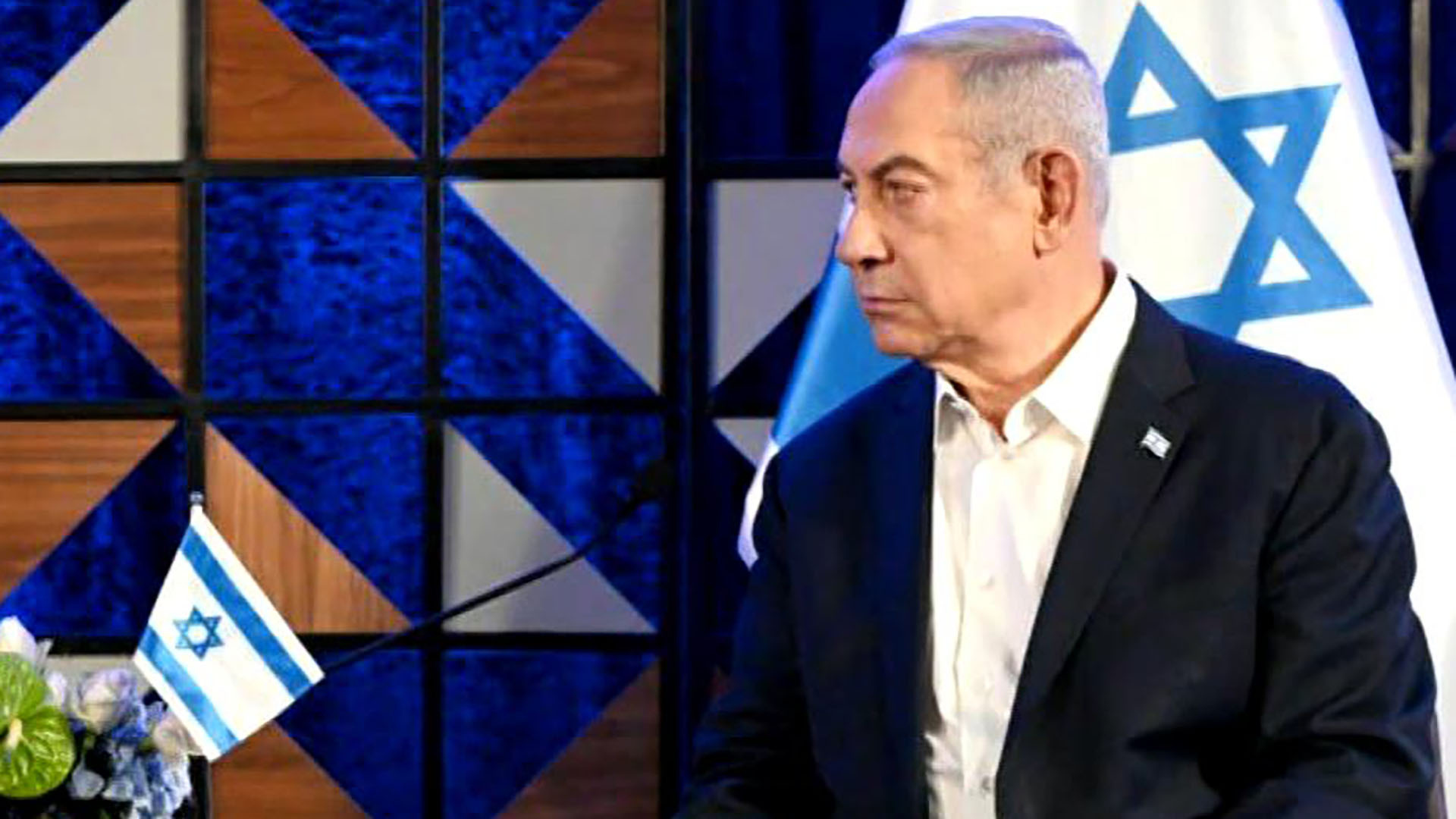 Watch CBS Mornings Season Episode : Israeli leader under public ...