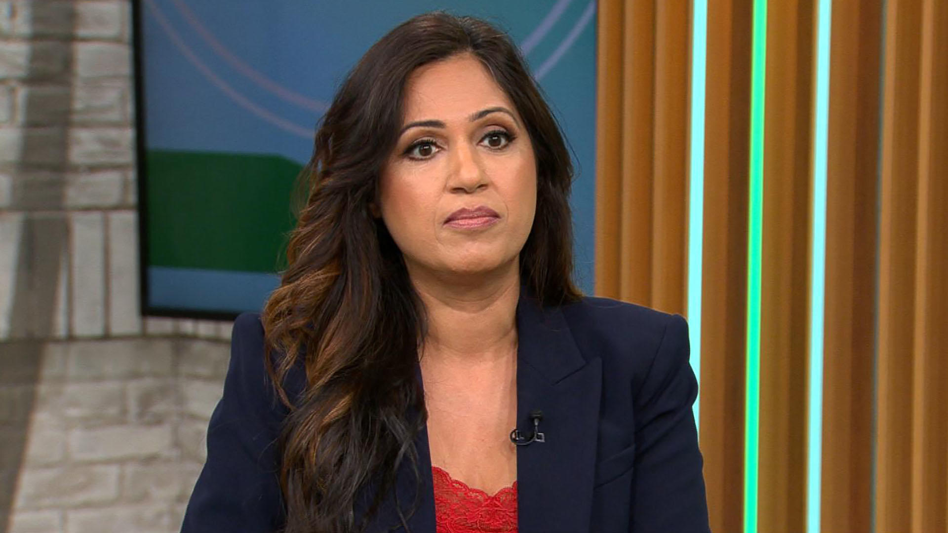 Watch CBS Mornings Season Episode : Expert on signs of tech addiction ...