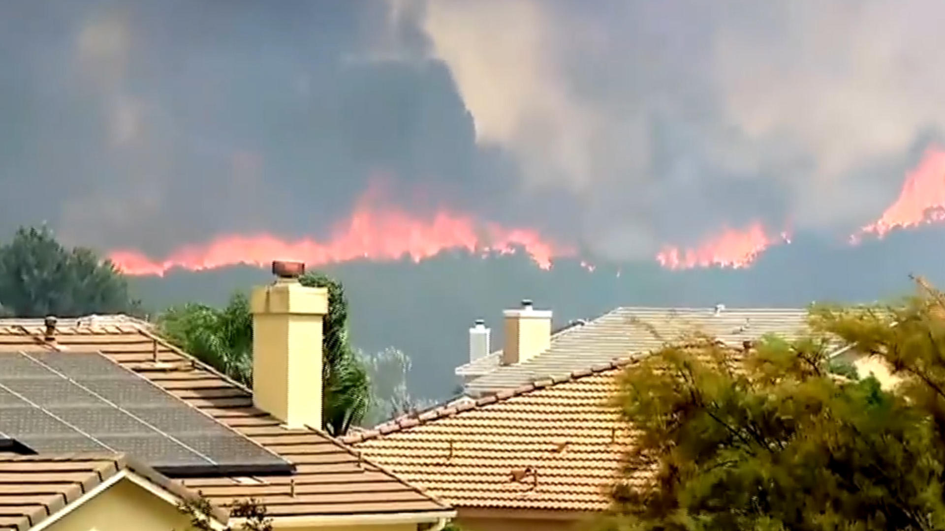 Watch CBS Evening News: Rebuilding Paradise after Camp Fire - Full show ...