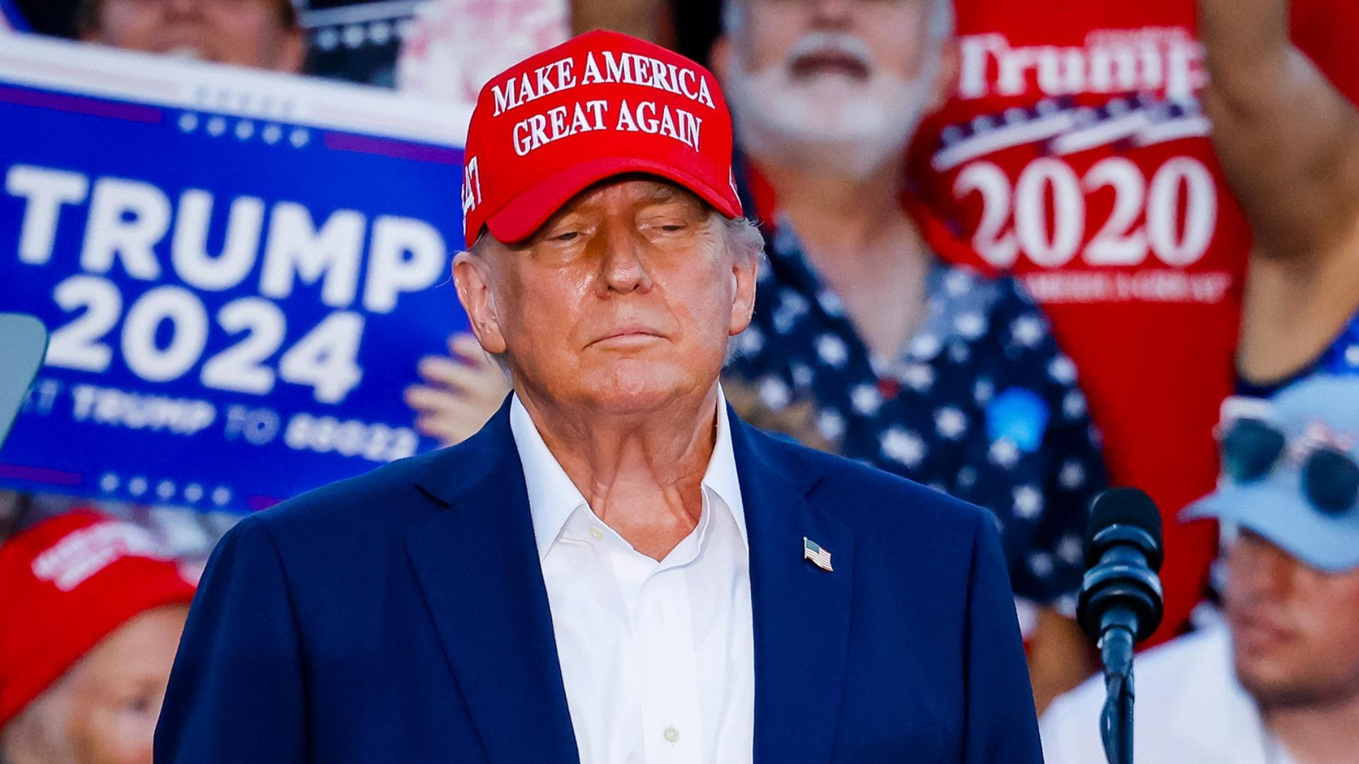 Watch CBS News Mornings Trump challenges Biden to another debate ...