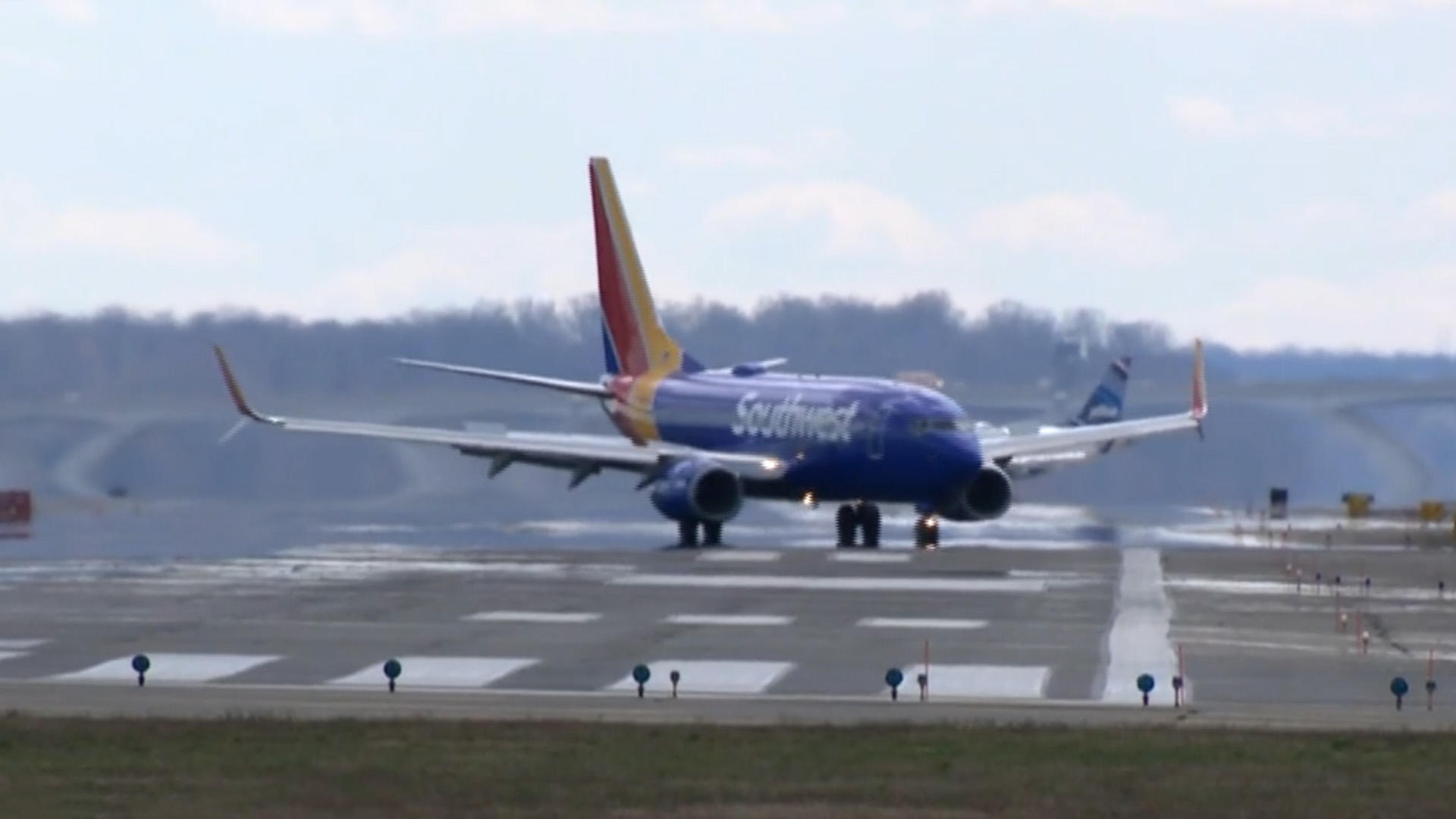 Watch CBS Mornings Season Episode : FAA begins audit of major airports ...