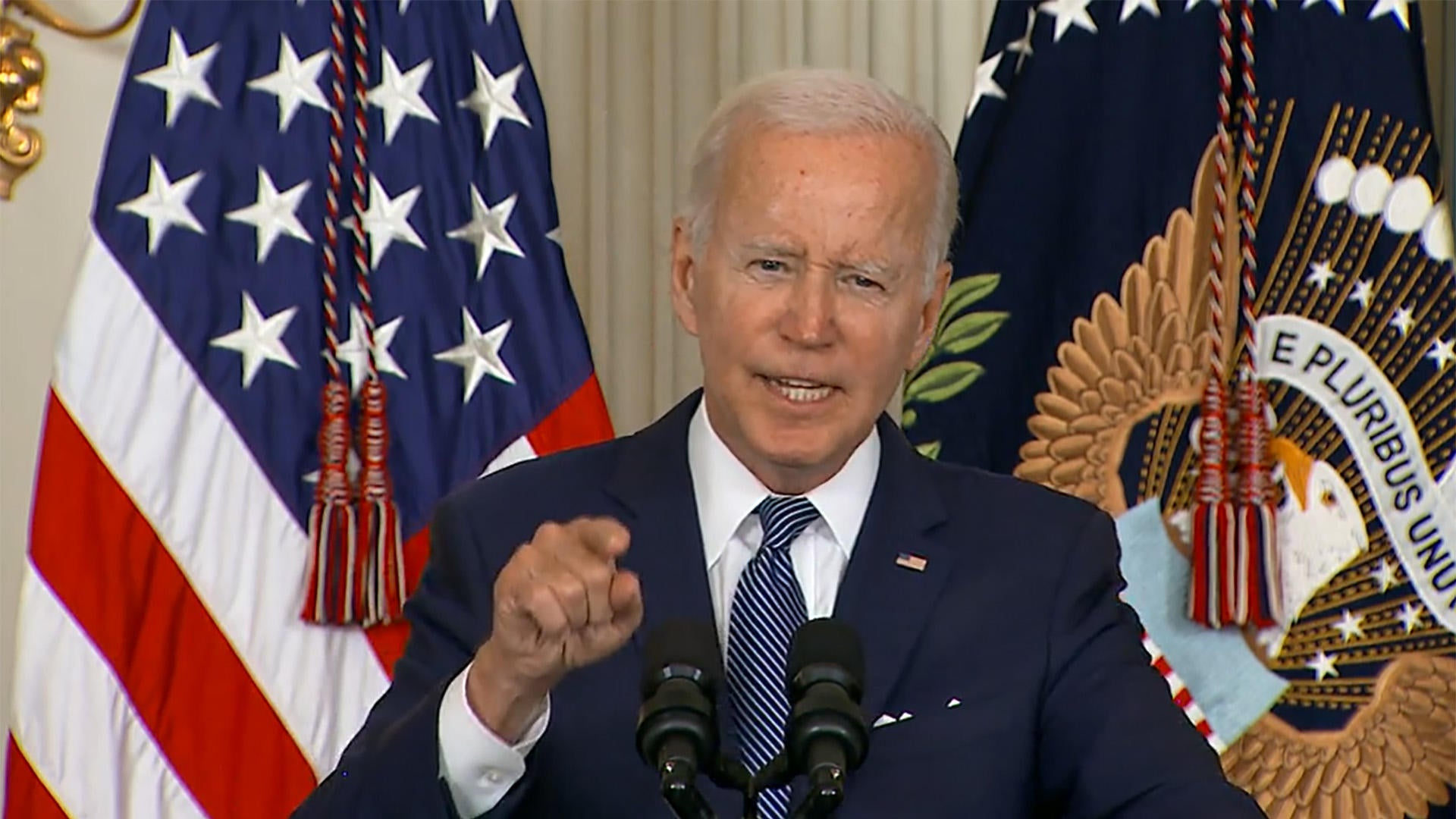 Watch Sunday Morning: Writing the first draft of President Biden's ...