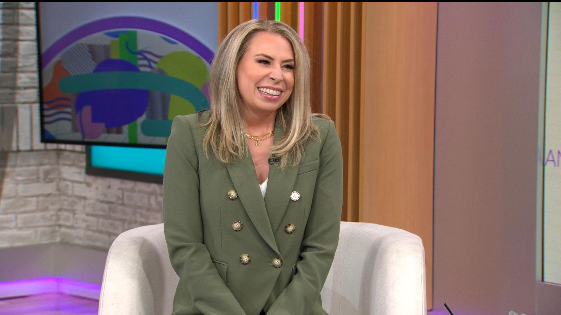 Watch CBS Mornings: Sleepwear CEO revolutionizes comfort - Full show on CBS