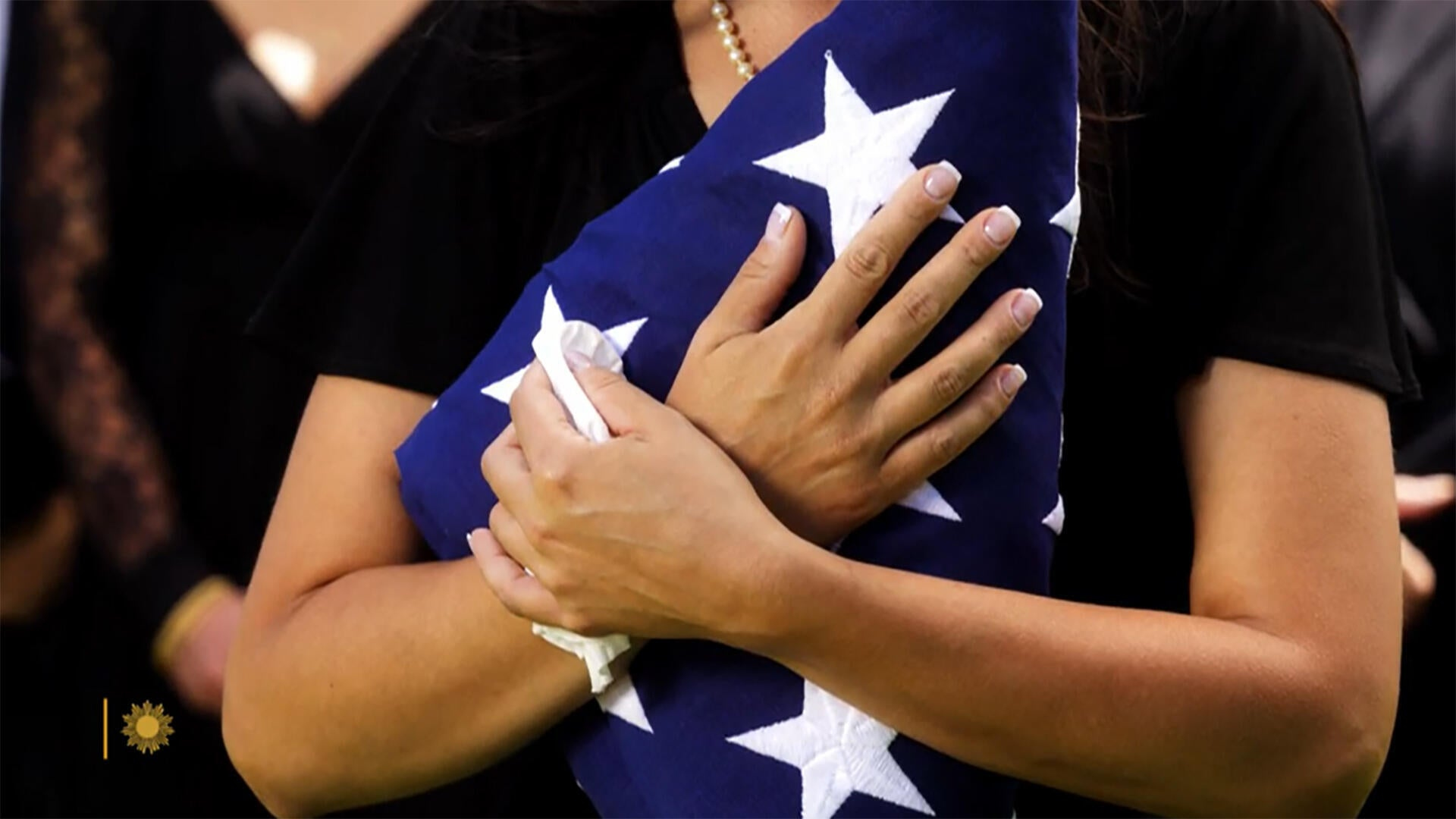 Watch Sunday Morning: A knock at the door - Full show on CBS