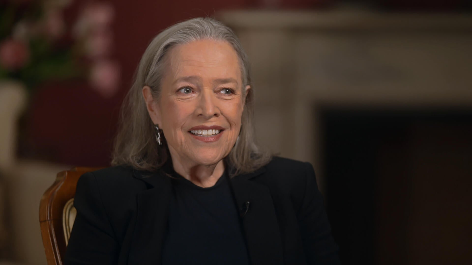 Watch Sunday Morning: Extended interview: Kathy Bates - Full show on CBS
