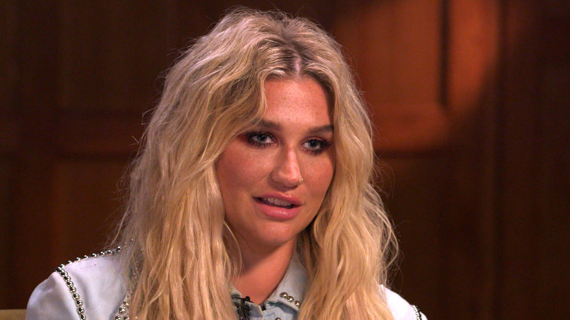 Watch Sunday Morning: Preview: Kesha on preparing for her world tour ...