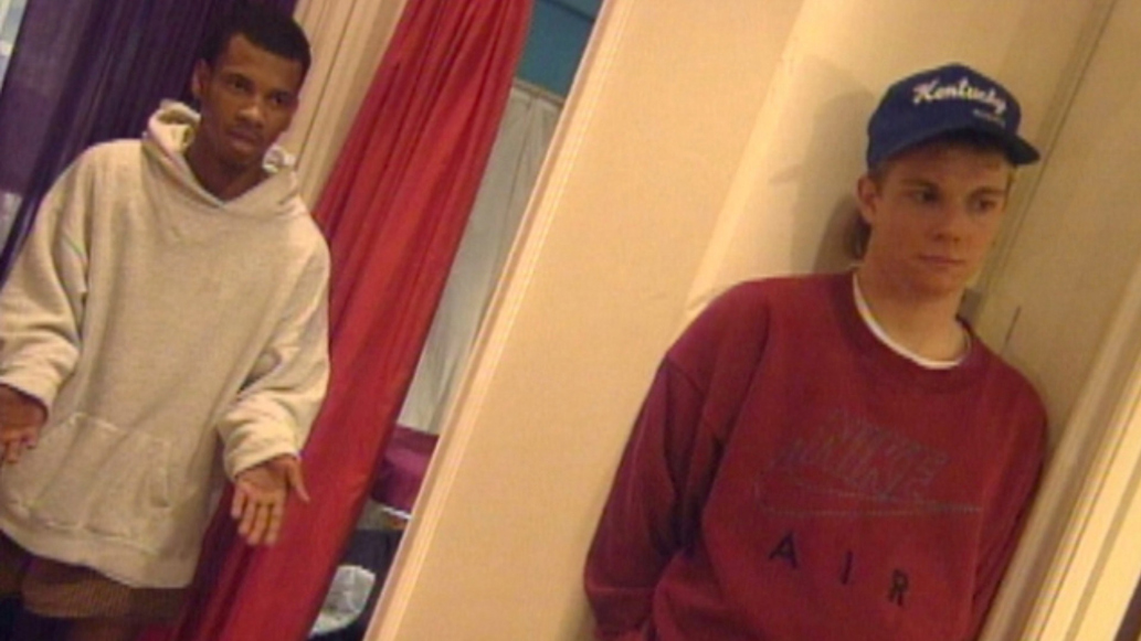 Watch The Real World Season 2 Episode 6: Different Strokes for ...