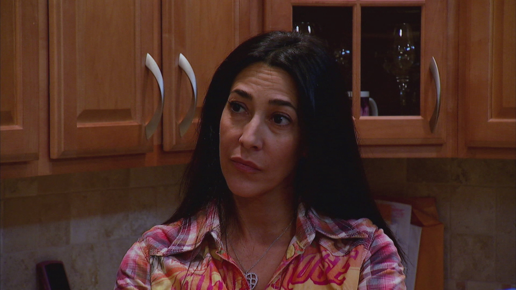 Watch Mob Wives Season 1 Episode 2: Mob Wives - The Bitch is Back ...