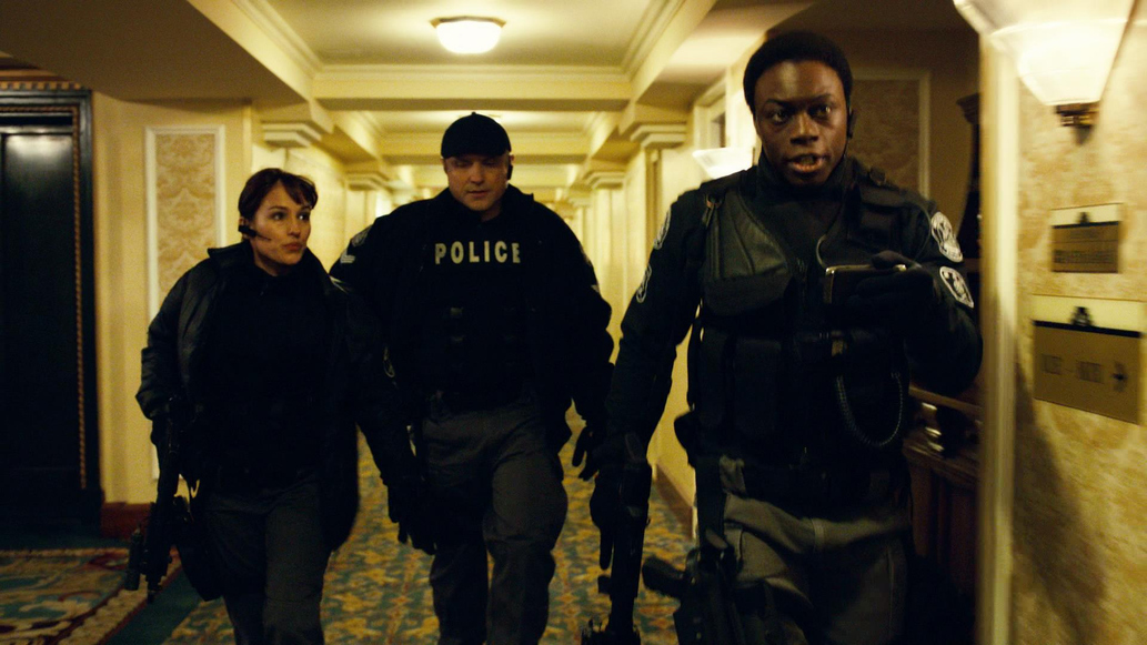 Watch Flashpoint Season 5 Episode 1: Flashpoint - Broken Peace – Full ...