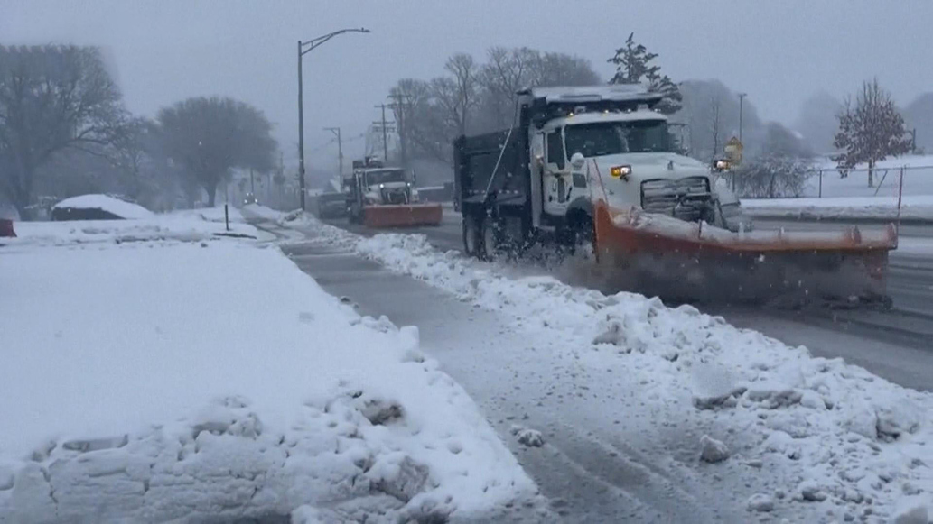 Watch CBS Mornings Winter storm brings heavy snow and high winds ...