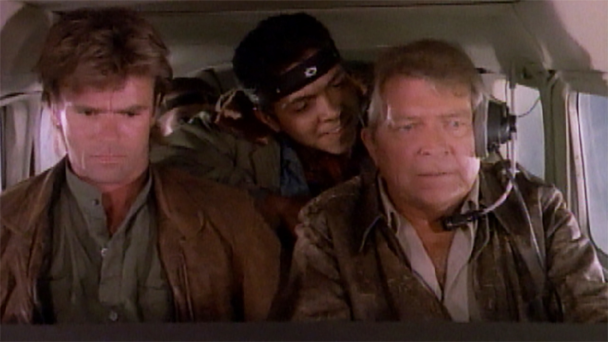 Watch MacGyver Classic Season 2 Episode 5: MacGyver - Final Approach ...