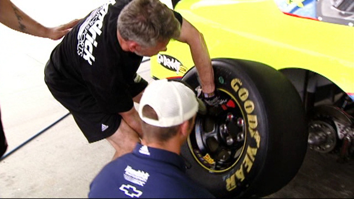 Watch Undercover Boss Season 2 Episode 5: Undercover Boss - NASCAR ...