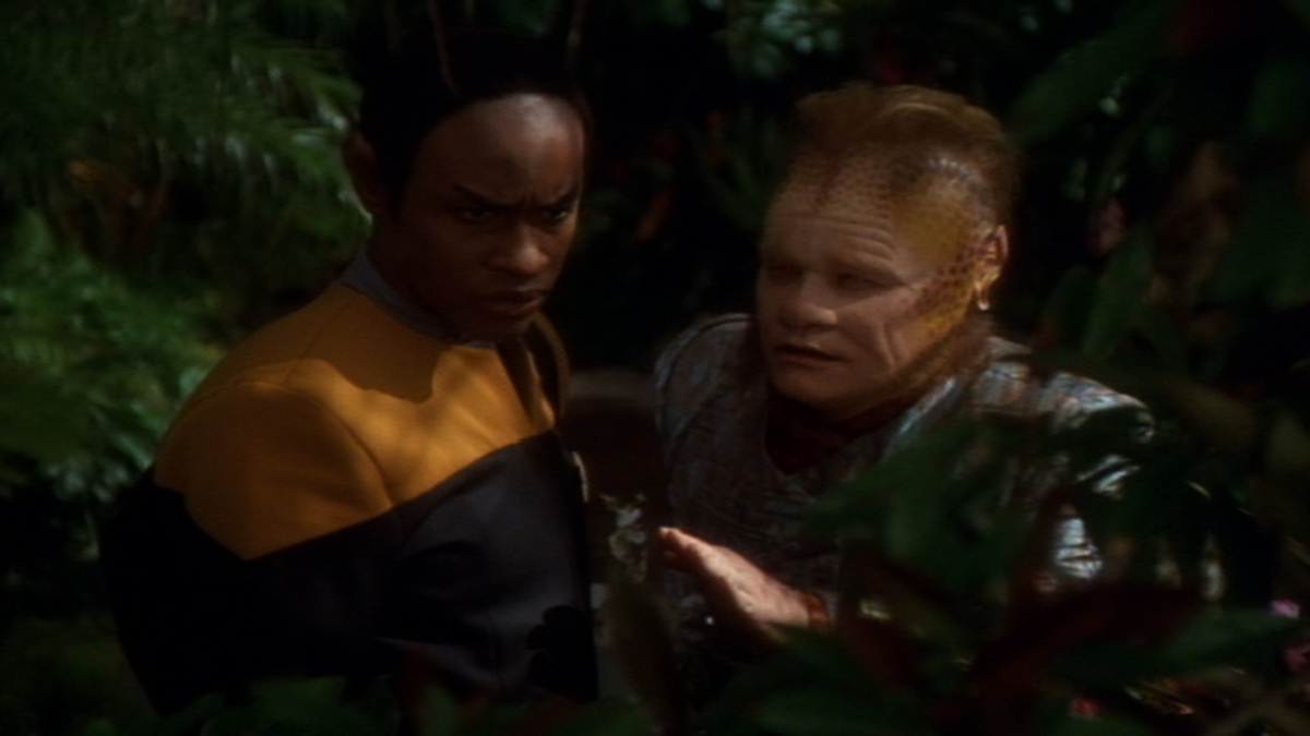 Watch Star Trek: Voyager Season 2 Episode 24: Star Trek: Voyager ...