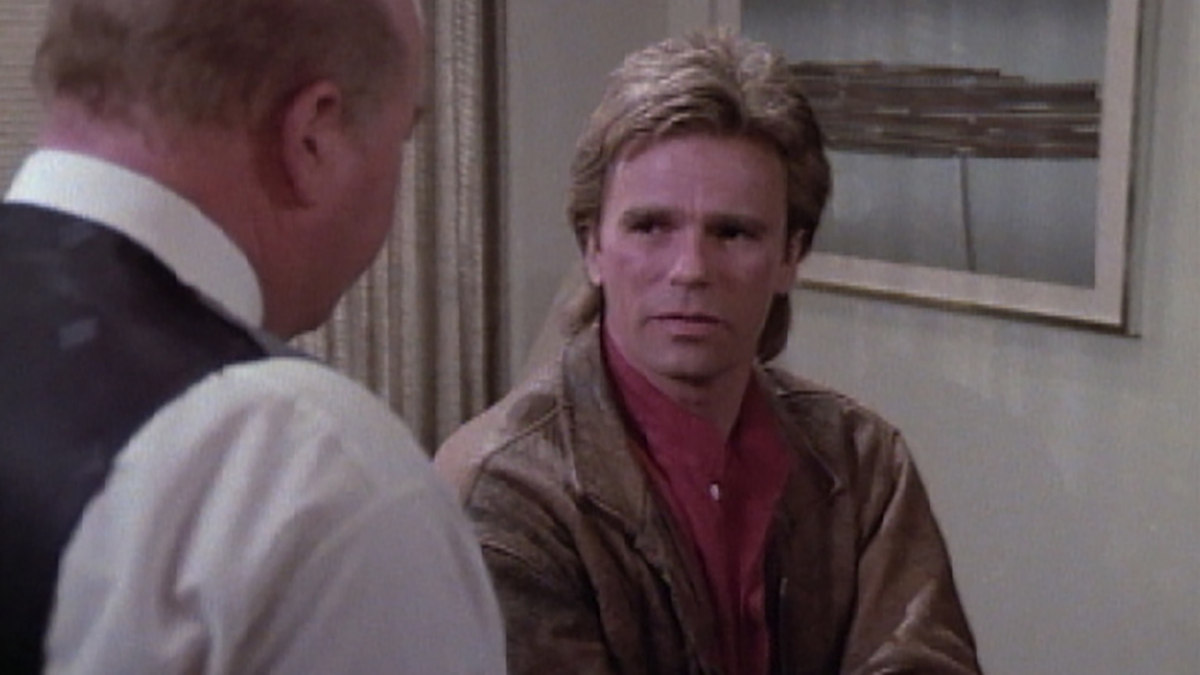 Watch MacGyver Classic Season 1 Episode 18: MacGyver - Ugly Duckling ...