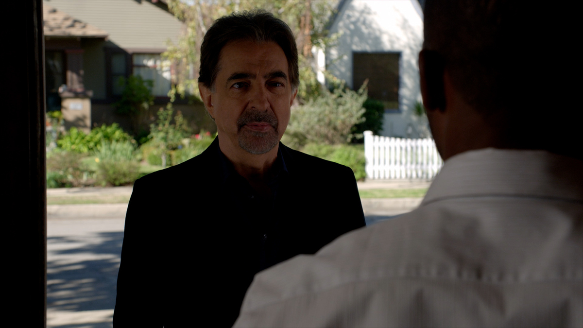 Watch Criminal Minds Season 9 Episode 13: Criminal Minds - The Road ...