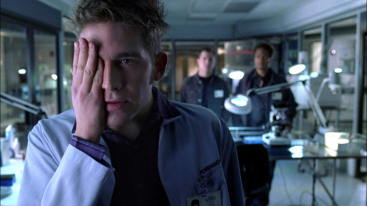 Watch CSI: Crime Scene Investigation Season 2 Episode 16: CSI: - Primum ...