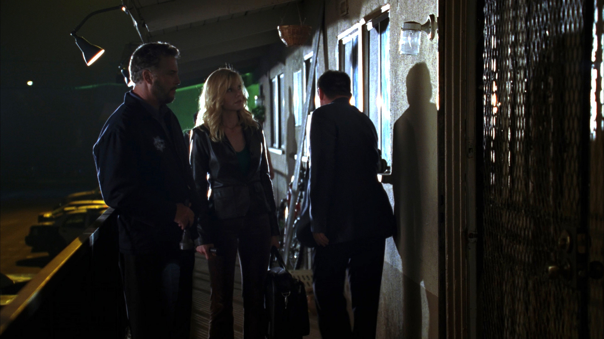 Watch CSI: Crime Scene Investigation Season 6 Episode 2: Room Service ...