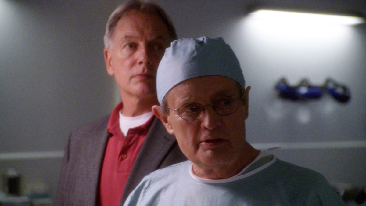 Watch NCIS Season 8 Episode 20: Two-Faced - Full show on CBS
