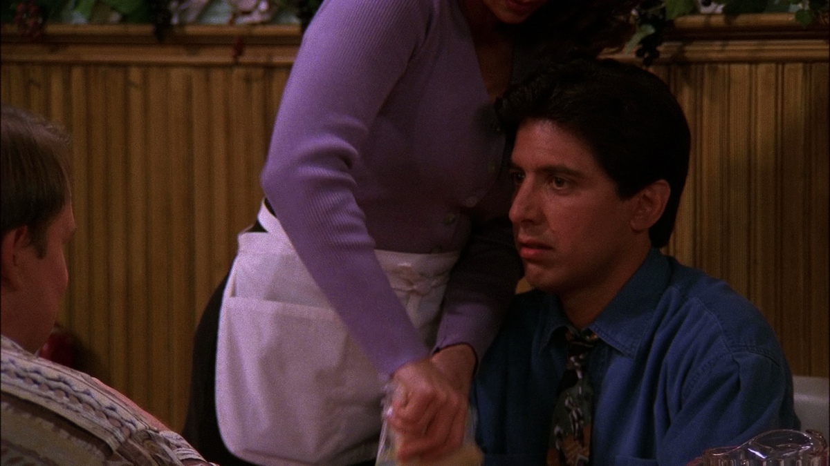 Watch Everybody Loves Raymond Season 1 Episode 5: Everybody Loves ...
