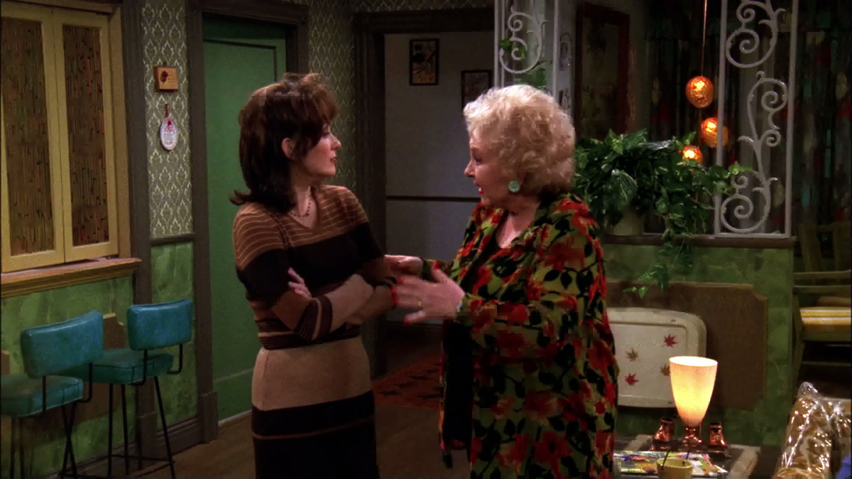 Watch Everybody Loves Raymond Season 2 Episode 19: Everybody Loves ...