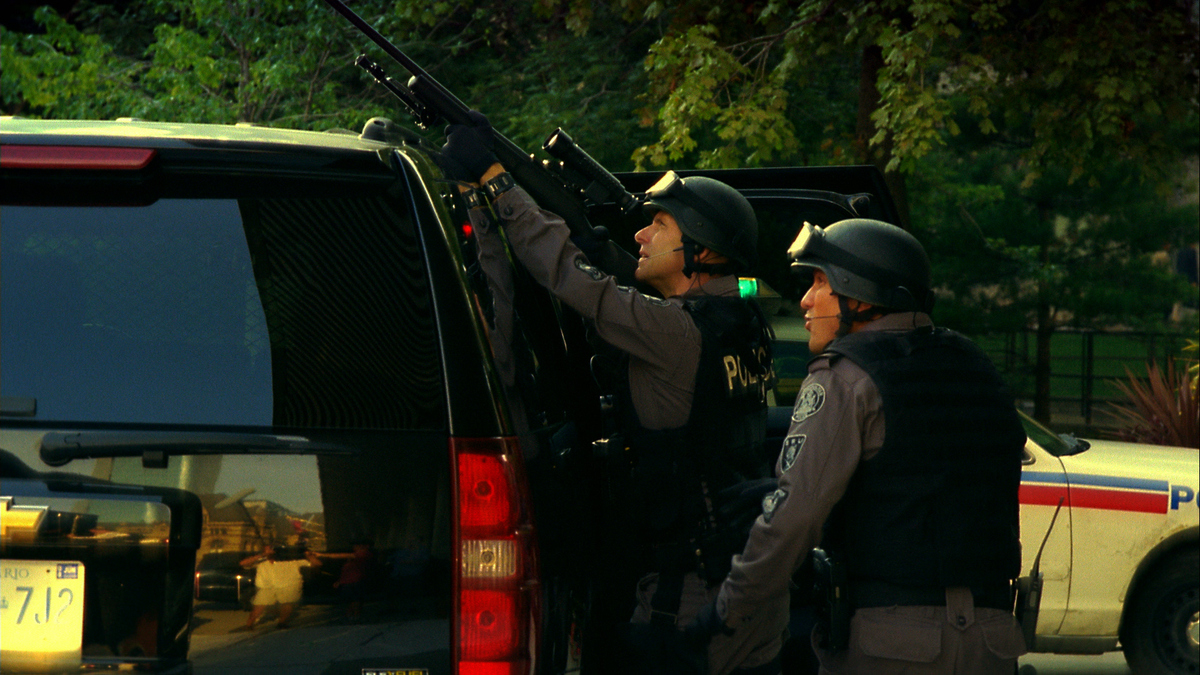 Watch Flashpoint Season 2 Episode 4: Between Heartbeats - Full show on ...