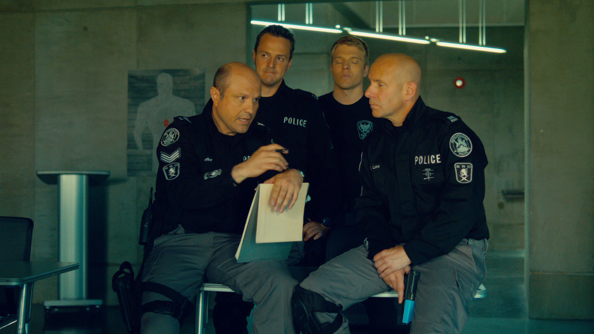 Watch Flashpoint Season 4 Episode 19: Flashpoint - Day Game – Full show ...