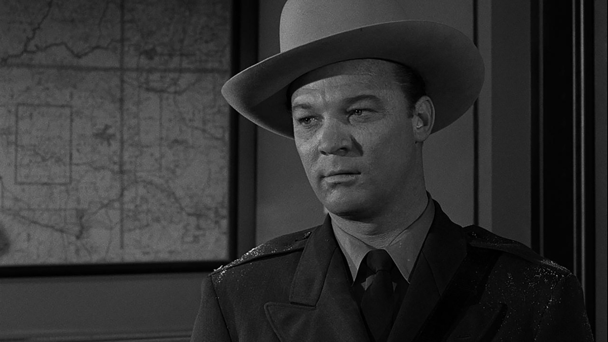 Watch The Twilight Zone Classic Season 2 Episode 28: The Twilight Zone ...