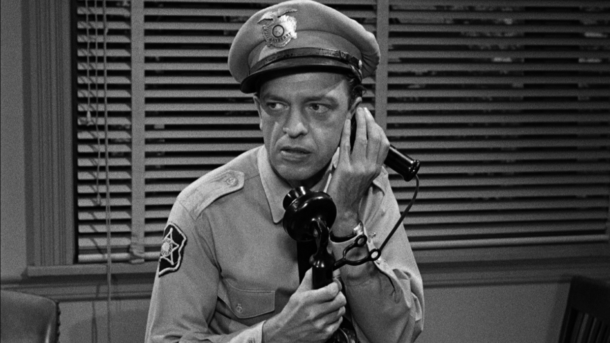 Watch The Andy Griffith Show Season 3 Episode 6: Barney Mends A Broken ...