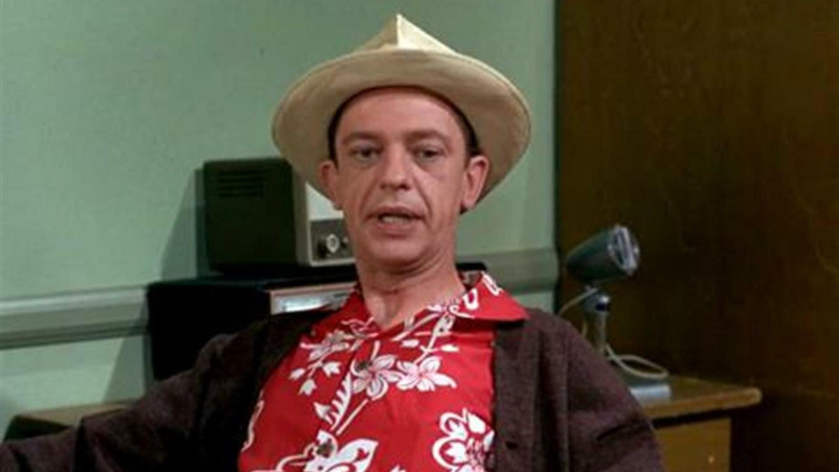 Watch The Andy Griffith Show Season 6 Episode 17: Andy Griffith - The Return of Barney Fife ...