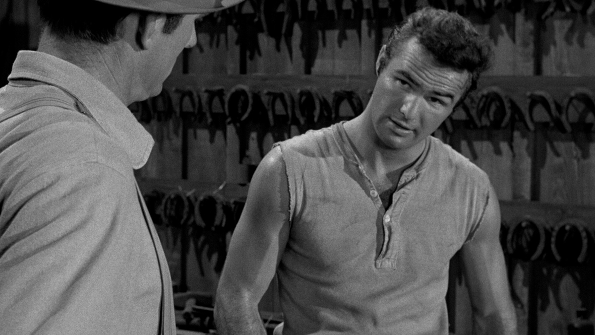 Watch Gunsmoke Season 8 Episode 16: Gunsmoke - The Renegades – Full ...