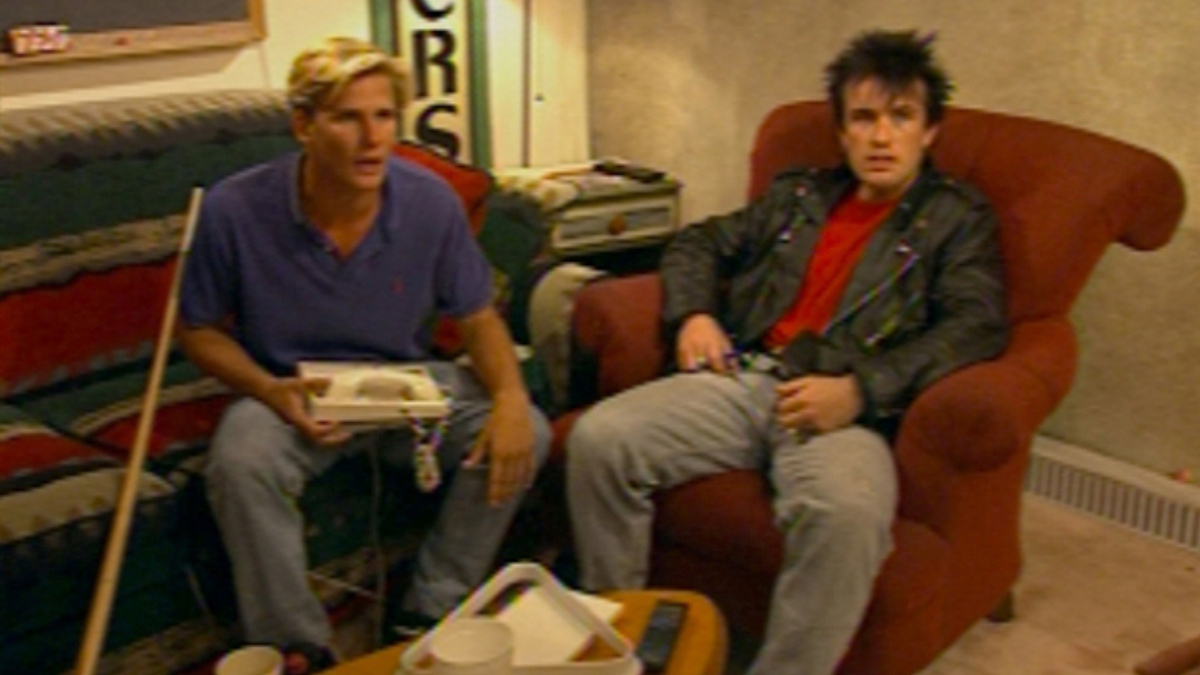 Watch The Real World Season 2 Episode 12: The Real World - Wedding ...